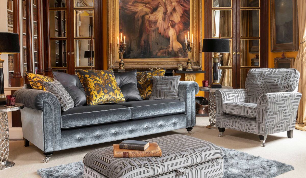 Sofas & Chairs Worcester - Seats & Sofas